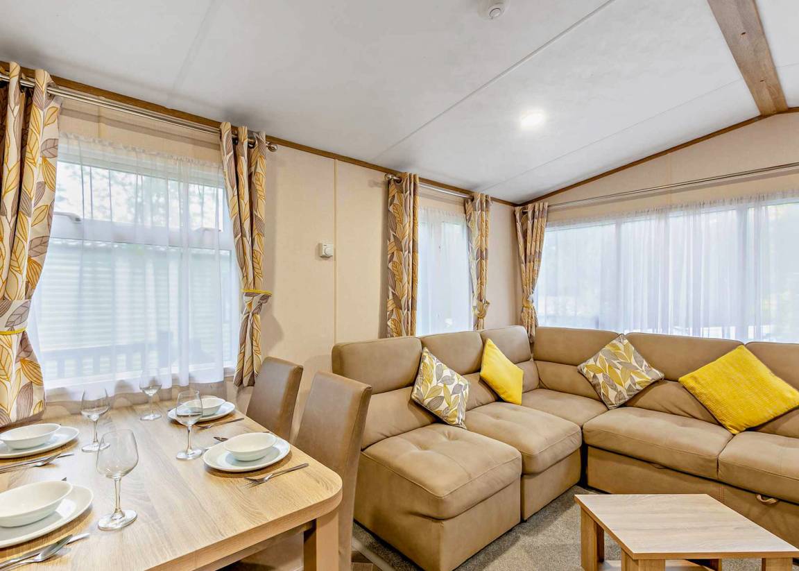 Caravana ∙ 2 Habitaciones ∙ 6 Huéspedes - Bowness-on-Windermere