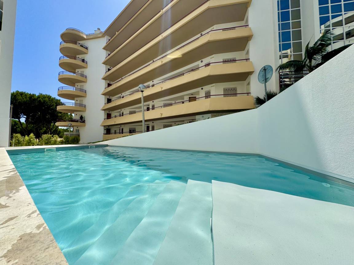 117 M² Apartamento ∙ 3 Quartos ∙ 6 Hóspedes - Quarteira