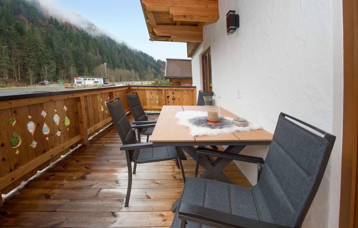 130 M² Ferienwohnung ∙ 4 Schlafzimmer ∙ 8 Gäste - Leogang