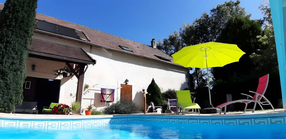 37 M² Chambre D'hôtes ∙ 1 Chambre ∙ 4 Personnes - Arnay-le-Duc