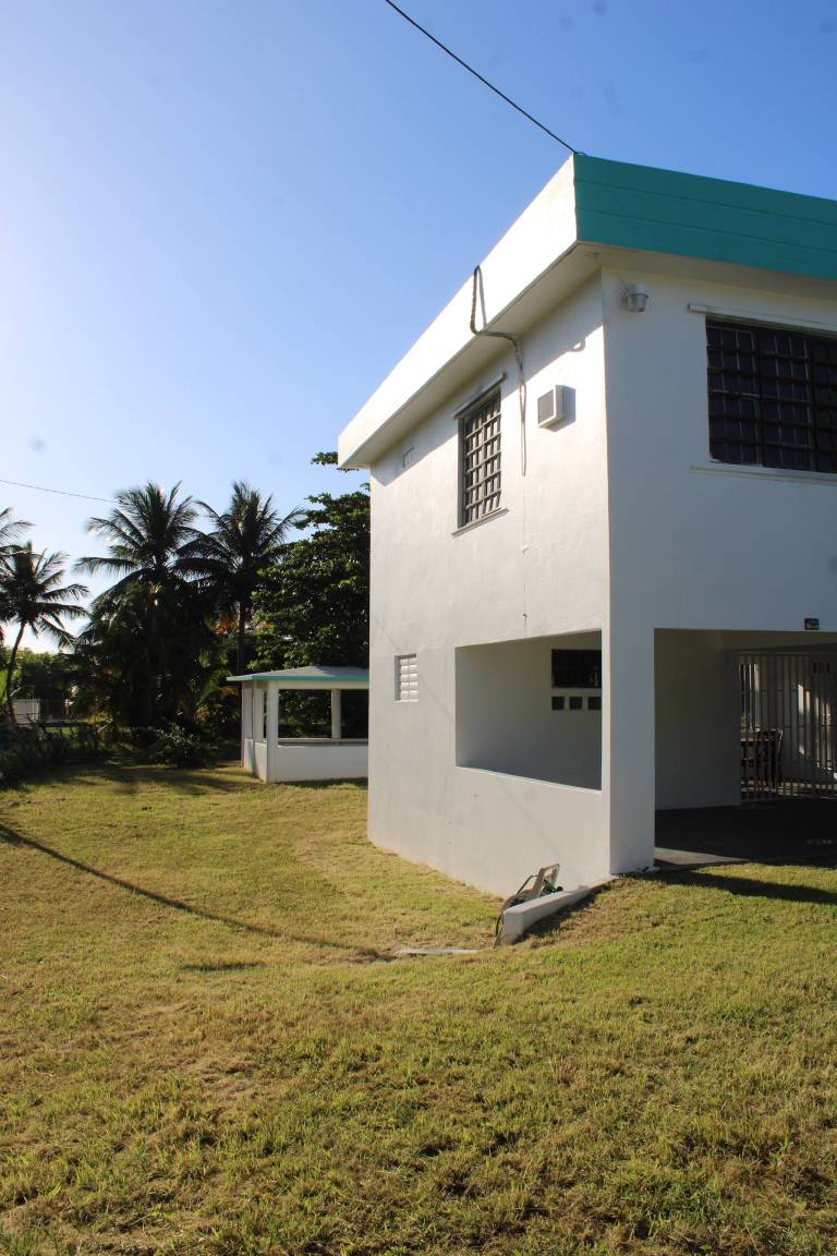 800 M² Ferienhaus ∙ 2 Schlafzimmer ∙ 6 Gäste - Isabela