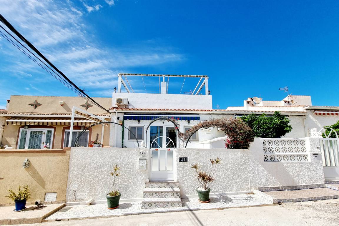 71 M² Ferienhaus ∙ 2 Schlafzimmer ∙ 4 Gäste - Guardamar del Segura