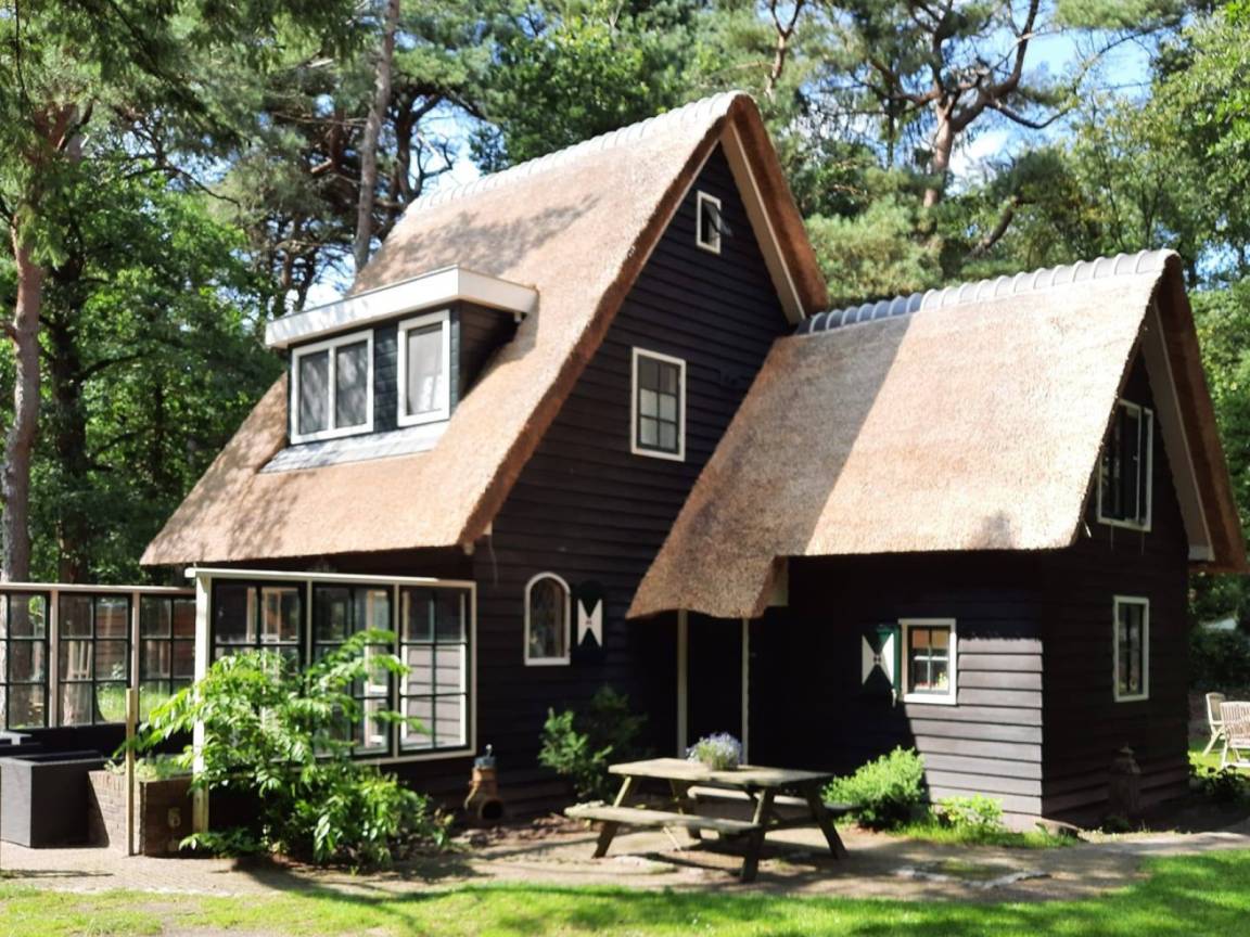House ∙ 4 Bedrooms ∙ 8 Guests - Assen