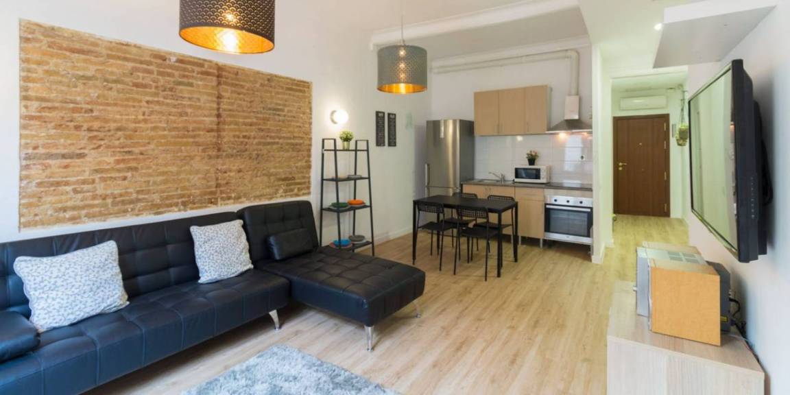 68 M² Appartement ∙ 2 Slaapkamers ∙ 2 Gasten - Barcelona