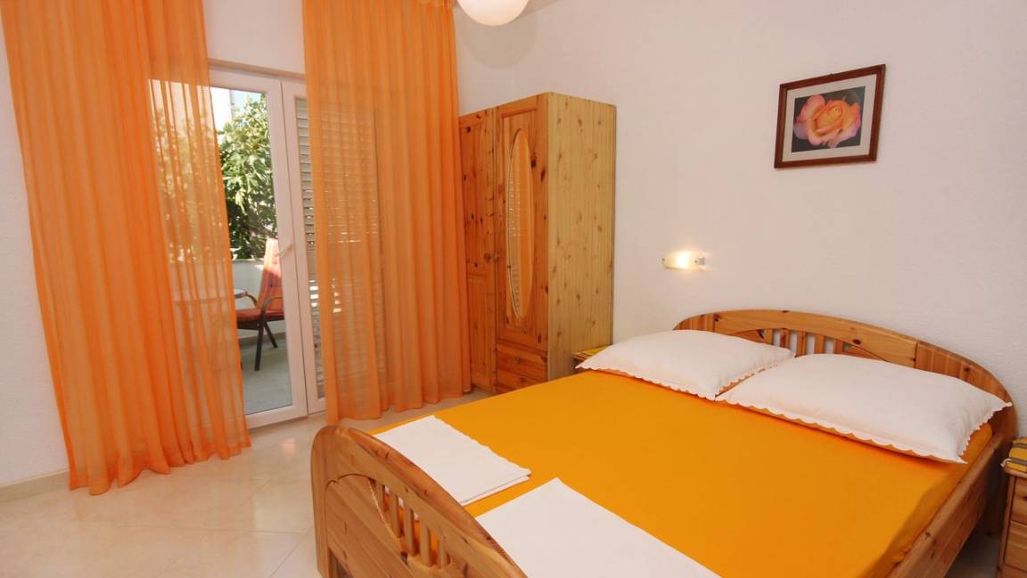 17 M² Hotel ∙ 1 Bedroom ∙ 2 Guests - Pirovac