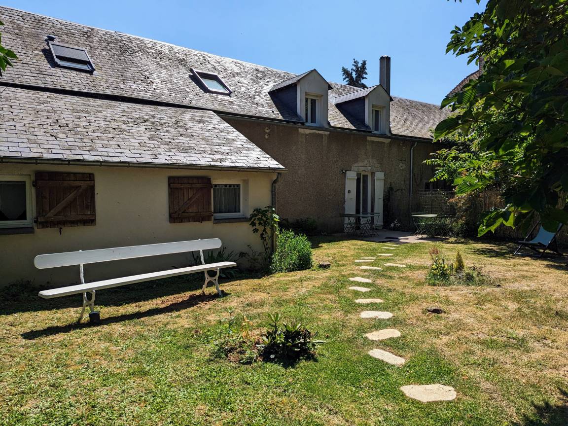 118 M² Cottage ∙ 4 Chambres ∙ 8 Personnes - Pithiviers