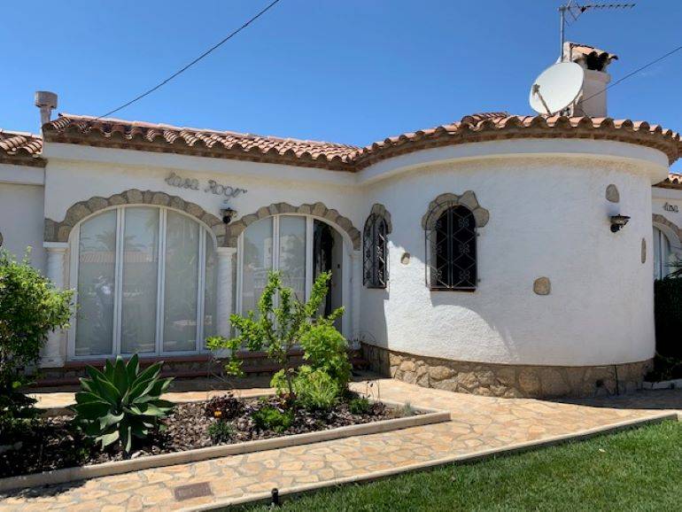 75 M² Villa ∙ 2 Bedrooms ∙ 6 Guests - Mont-roig del Camp