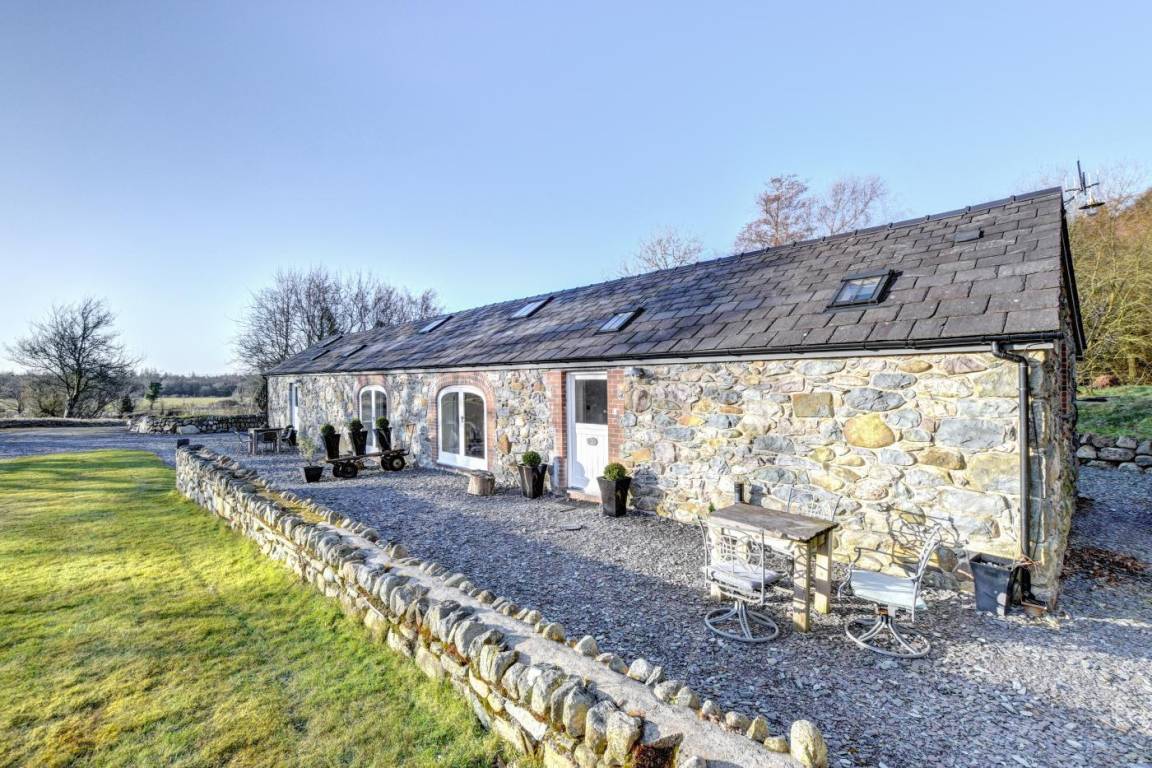 House ∙ 2 Bedrooms ∙ 4 Guests - Llanberis