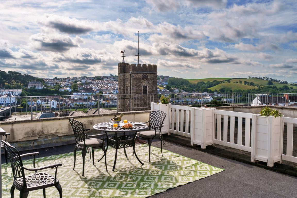 80 M² Huoneisto ∙ 2 Makuuhuonetta ∙ 4 Vierasta - Bideford