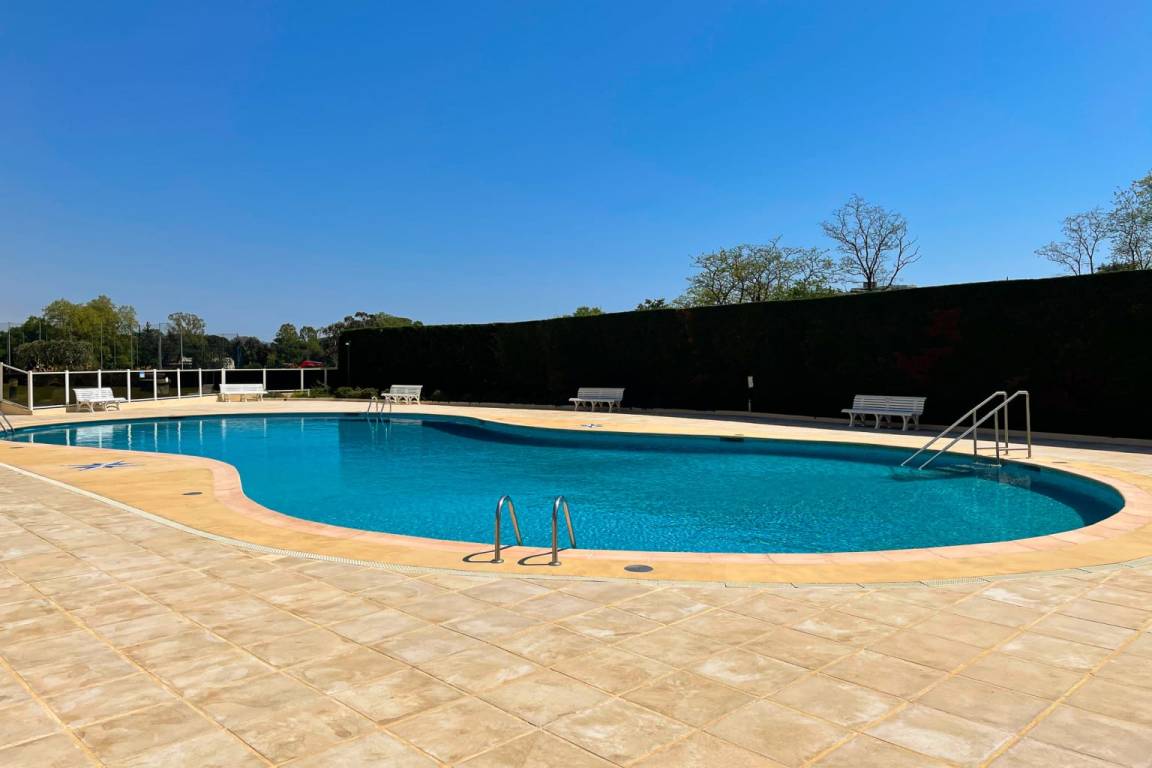 45 M² Appartement ∙ 1 Chambre ∙ 4 Personnes - IBIS Cannes Mouans Sartoux parking gratuit
