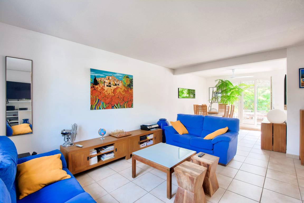 110 M² Maison De Vacances ∙ 3 Chambres ∙ 6 Personnes - Lambesc