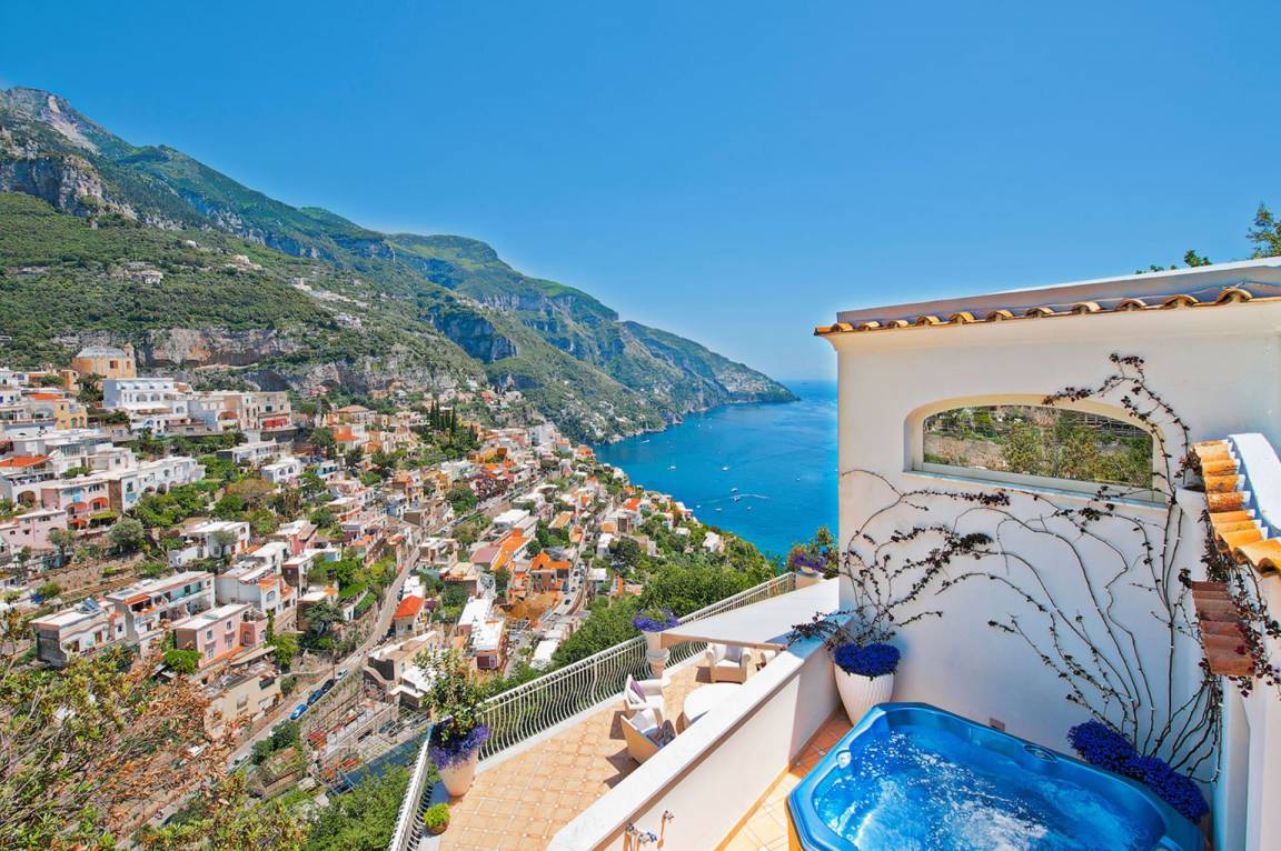 300 M² Villa ∙ 6 Habitaciones ∙ 12 Huéspedes - Positano