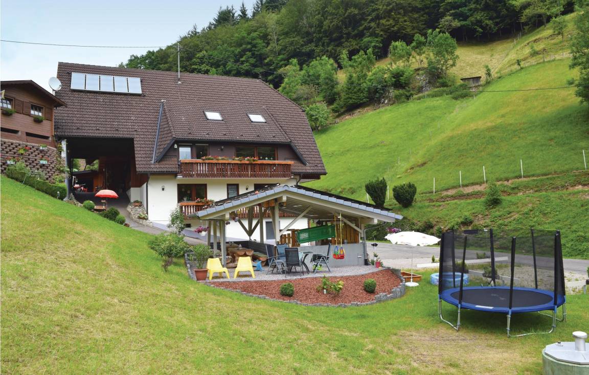 50 M² Ferienwohnung ∙ 2 Schlafzimmer ∙ 4 Gäste - Bad Peterstal-Griesbach