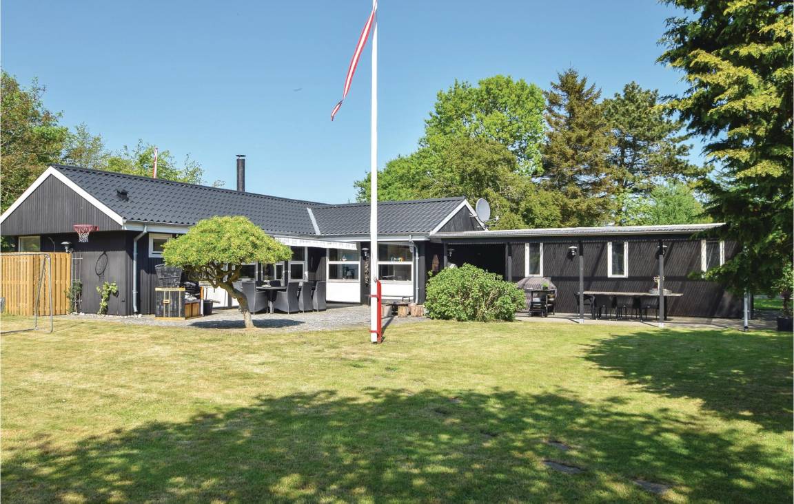 85 M² Ferienhaus ∙ 3 Schlafzimmer ∙ 5 Gäste - Juelsminde
