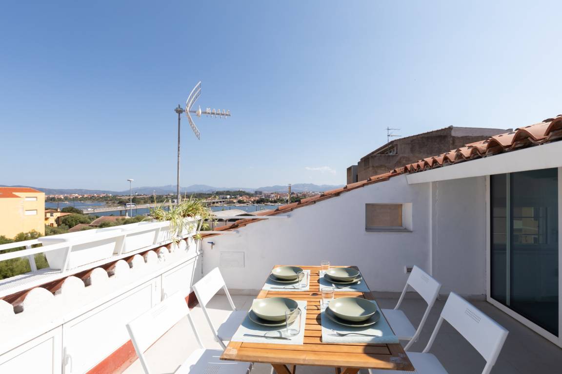 40 M² Apartamento ∙ 1 Habitación ∙ 3 Huéspedes - Olbia