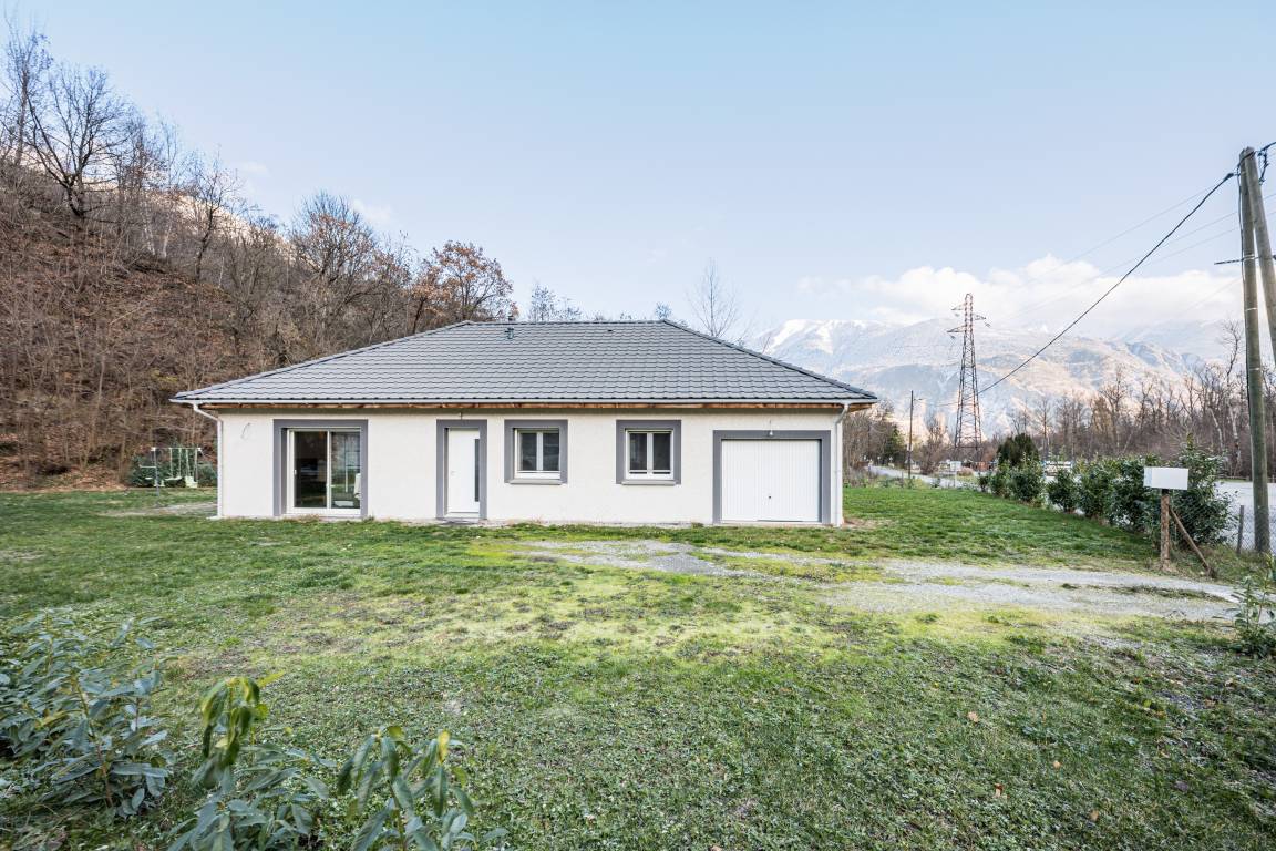 105 M² Maison De Vacances ∙ 4 Chambres ∙ 8 Personnes - Saint-Jean-de-Maurienne