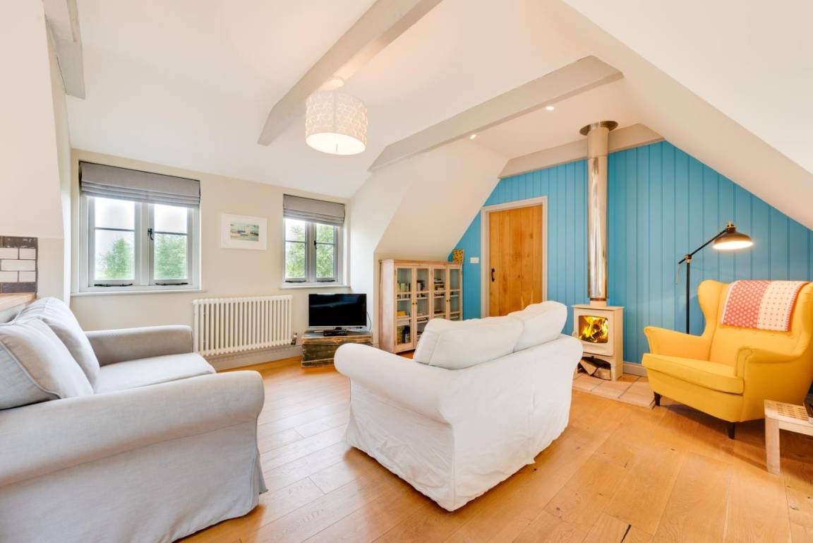 Cottage ∙ 2 Bedrooms ∙ 4 Guests - Newmarket, UK