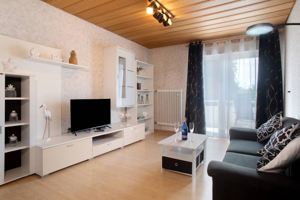 45 M² Ferienwohnung ∙ 1 Schlafzimmer ∙ 2 Gäste - Langenargen