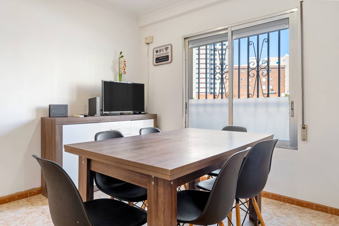 70 M² Apartamento ∙ 2 Habitaciones ∙ 6 Huéspedes - Vinaròs