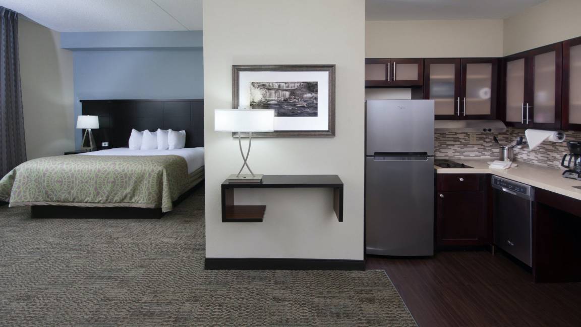 Studio Flat ∙ 1 Bedroom ∙ 2 Guests - The Buffalo Zoo
