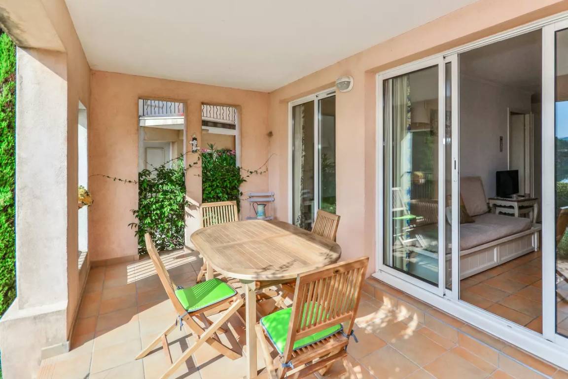 33 M² Appartement ∙ 1 Chambre ∙ 5 Personnes - Mallemort