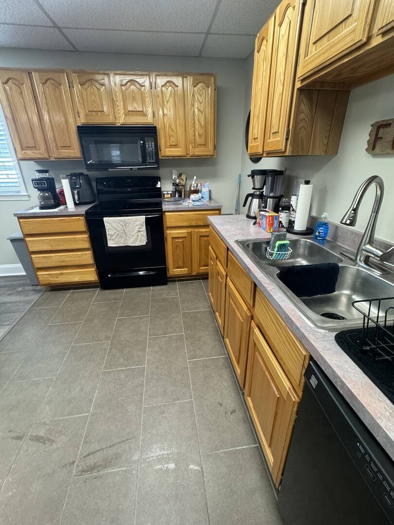 60 M² Ferienwohnung ∙ 2 Schlafzimmer ∙ 3 Gäste - Bridgeport, WV