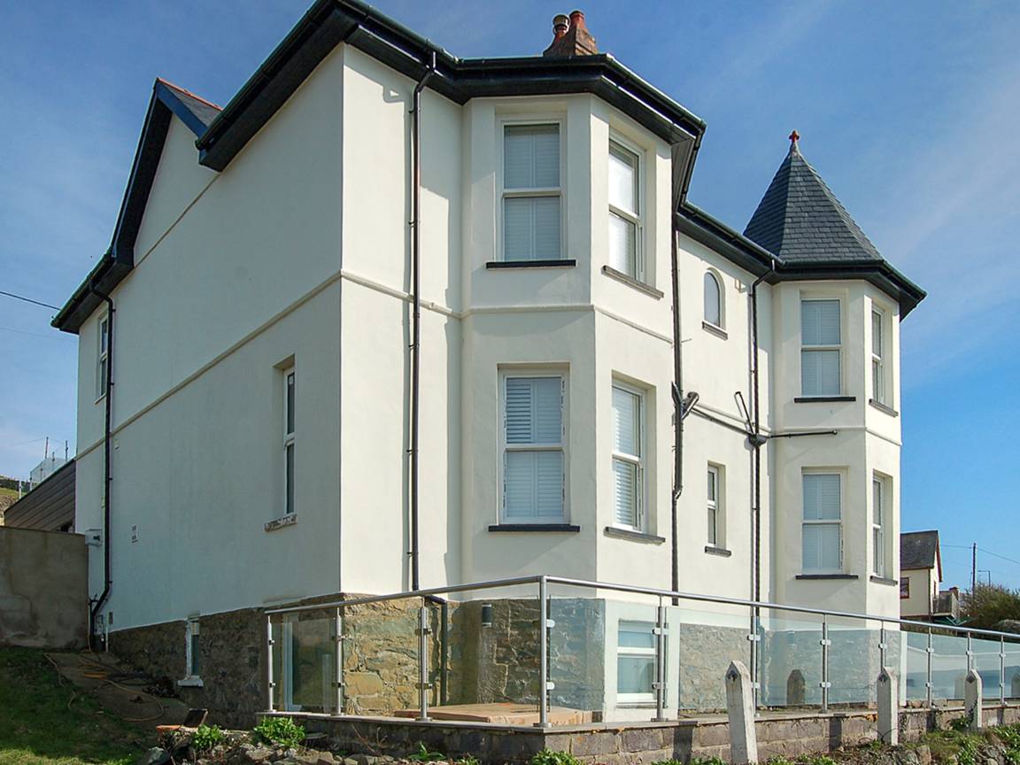 Apartment ∙ 5 Bedrooms ∙ 10 Guests - Barmouth