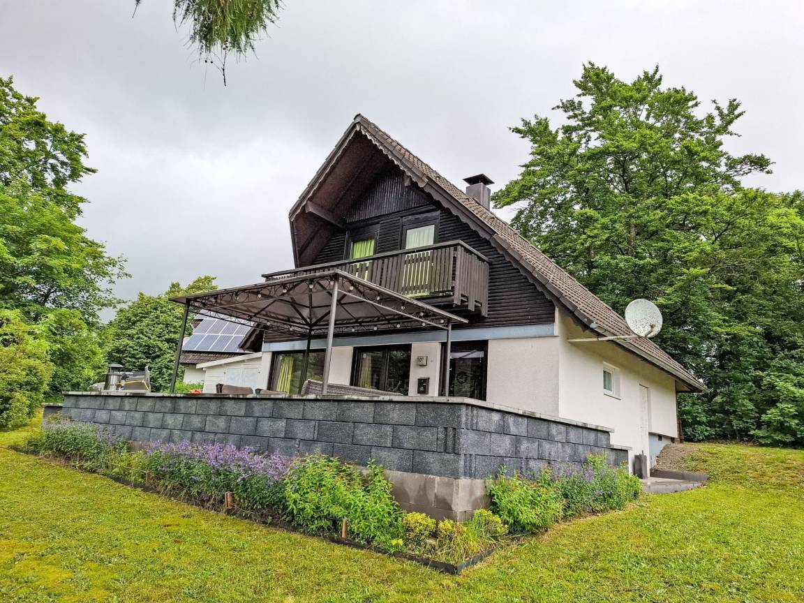 75 M² Ferienhaus ∙ 1 Schlafzimmer ∙ 6 Gäste - Frankenau