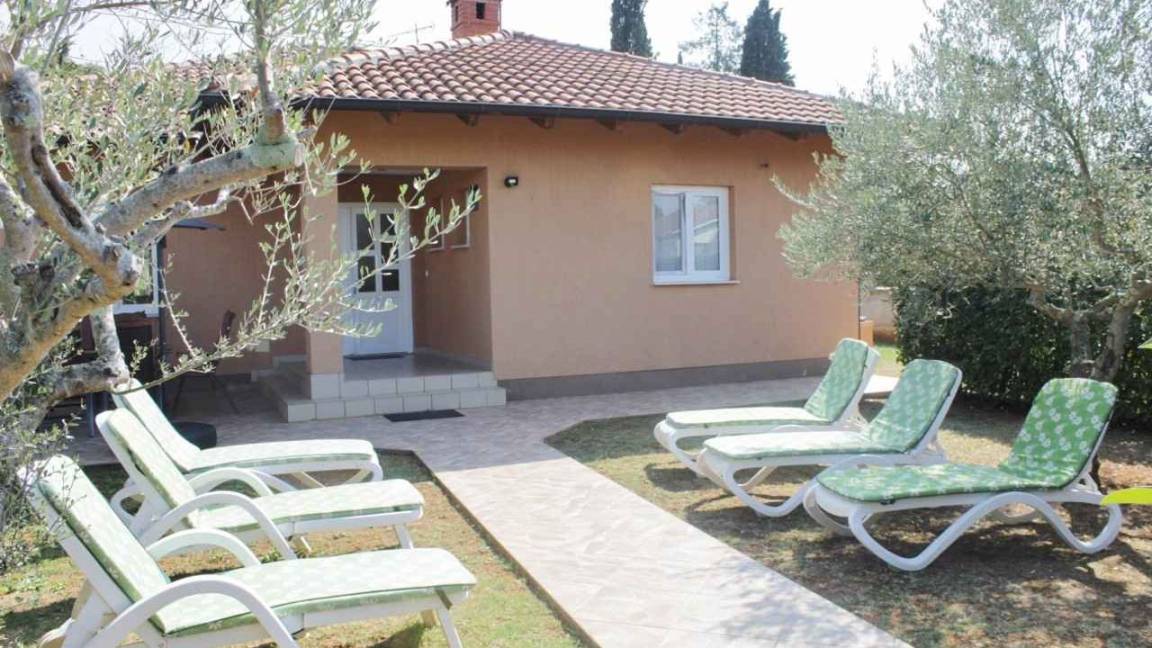 95 M² Casa Vacanza ∙ 3 Camere Da Letto ∙ 6 Ospiti - Salvore