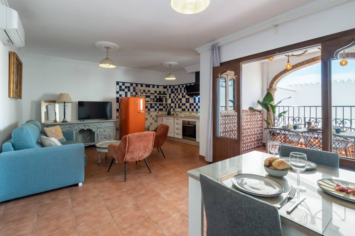 90 M² Apartment ∙ 2 Bedrooms ∙ 4 Guests - Nerja