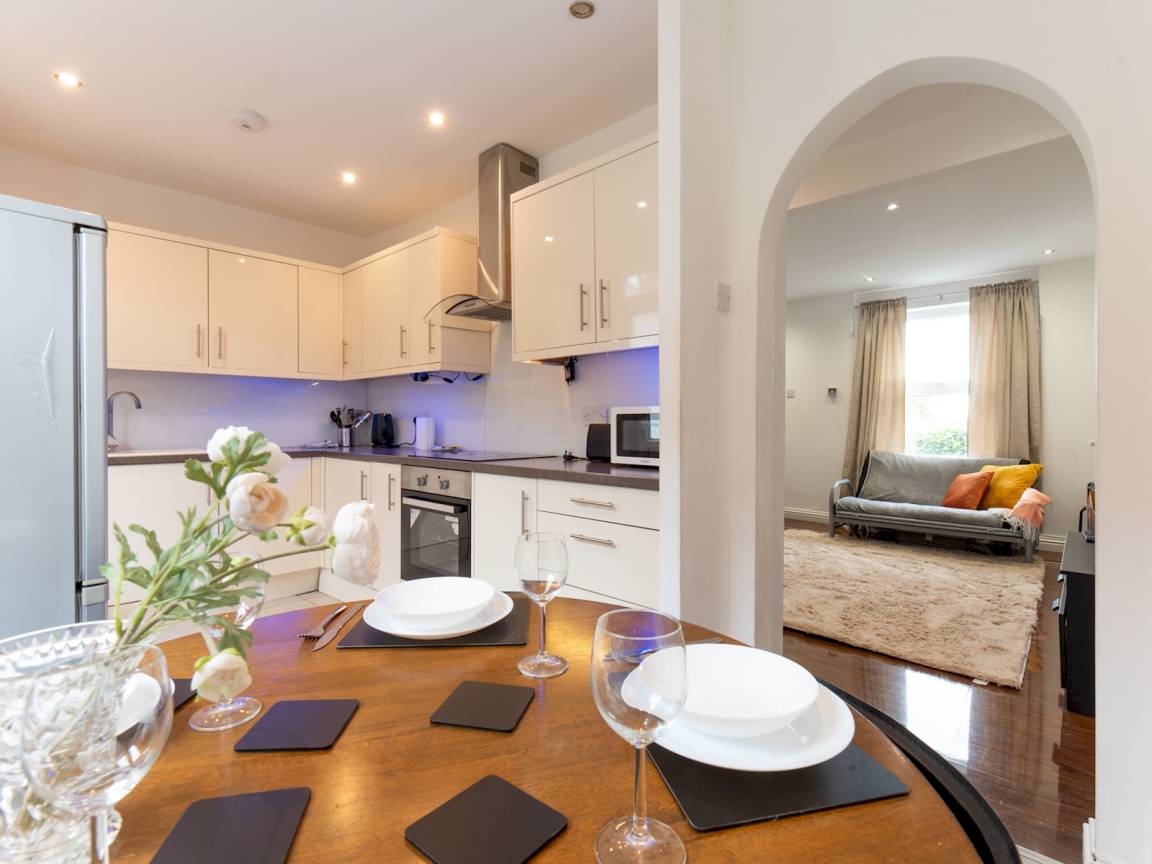 74 M² House ∙ 2 Bedrooms ∙ 6 Guests - Greenwich