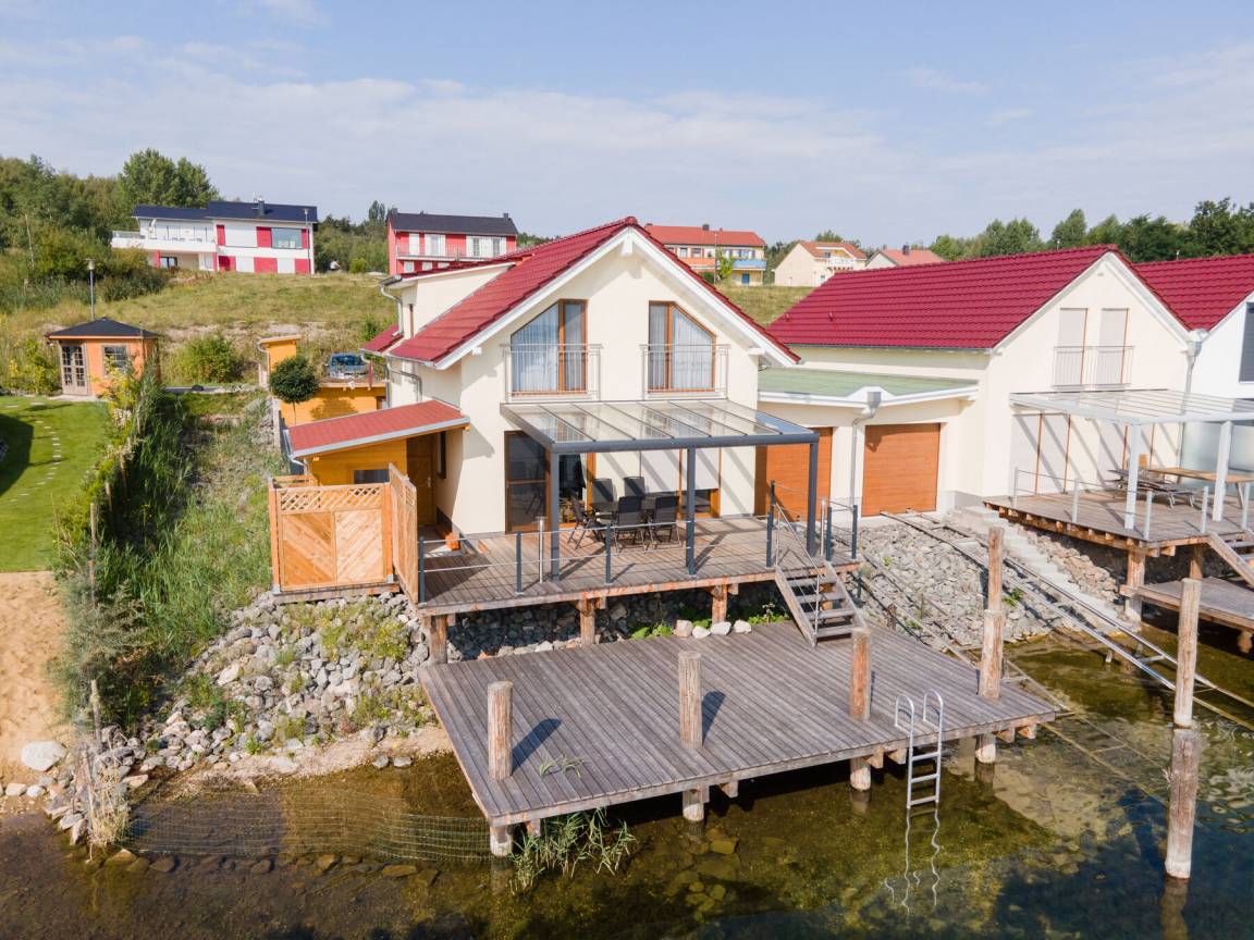 120 M² Ferienhaus ∙ 3 Schlafzimmer ∙ 5 Gäste - Mücheln (Geiseltal)