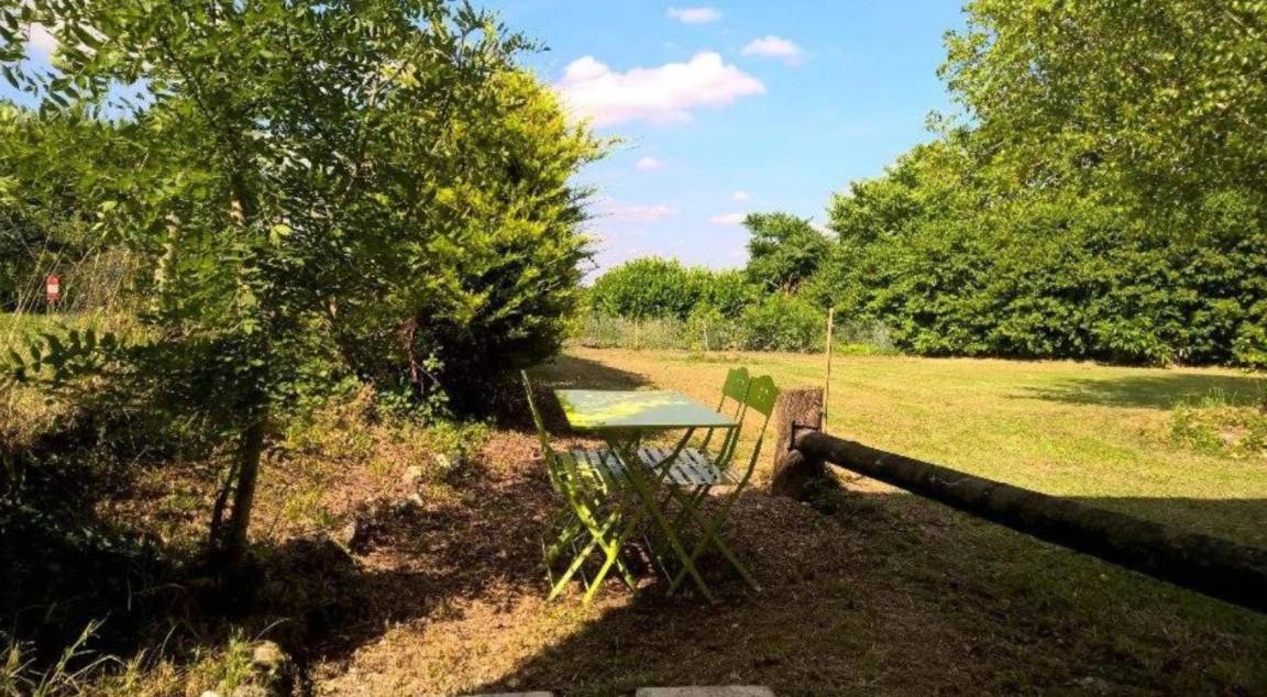 20 M² Bed & Breakfast ∙ 1 Schlafzimmer ∙ 2 Gäste - Ribérac