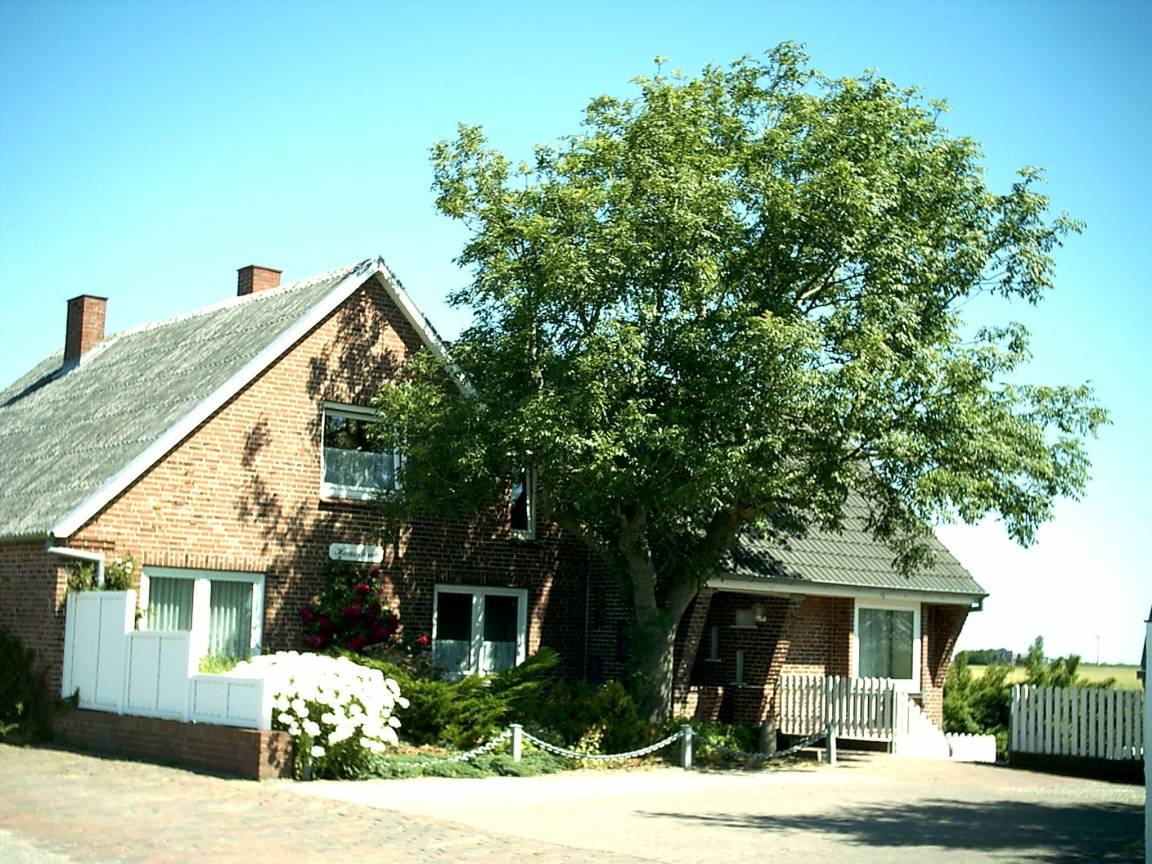 100 M² Appartement ∙ 3 Chambres ∙ 6 Personnes - Husum