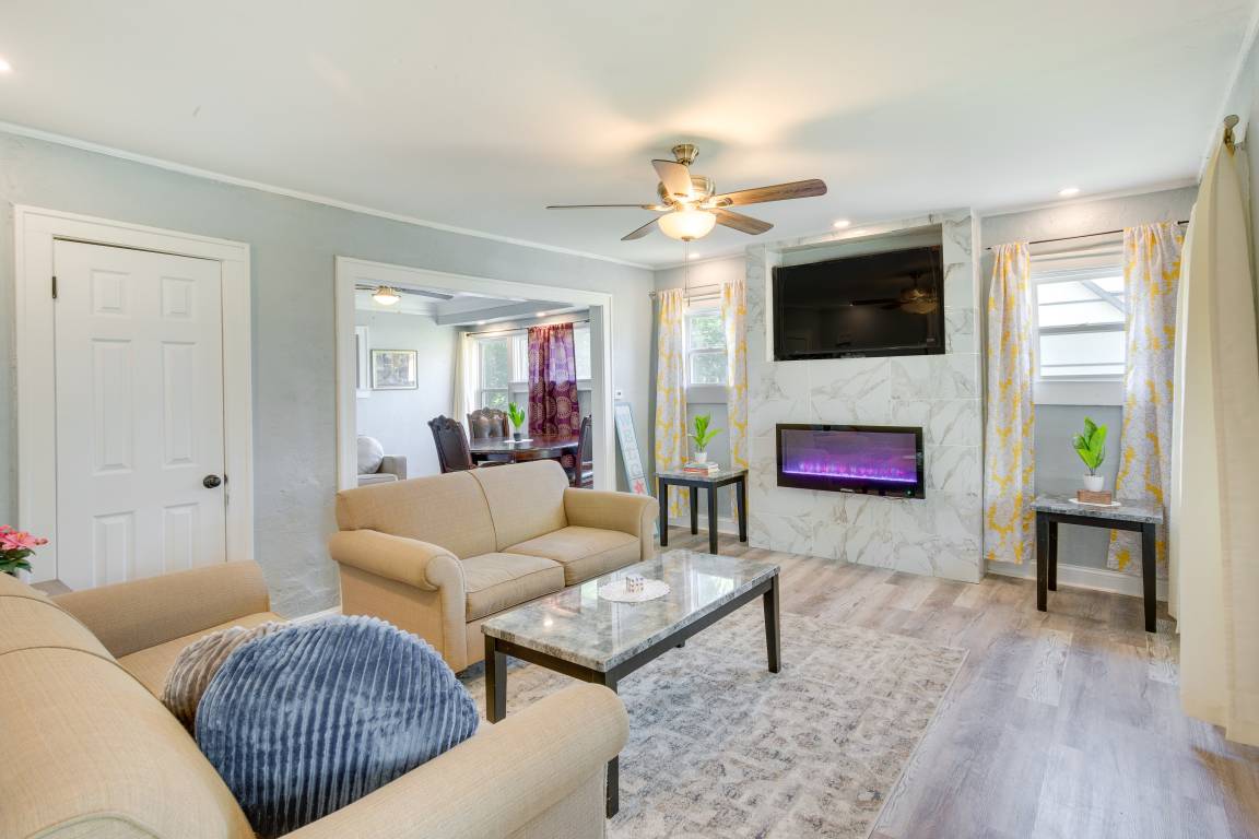 120 M² House ∙ 2 Bedrooms ∙ 4 Guests - Kansas City, MO