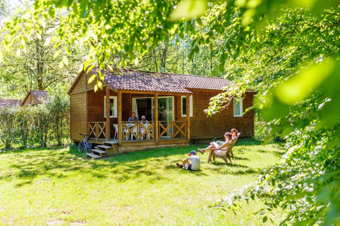 35 M² Chalet ∙ 3 Chambres ∙ 7 Personnes - Lac de Mondély