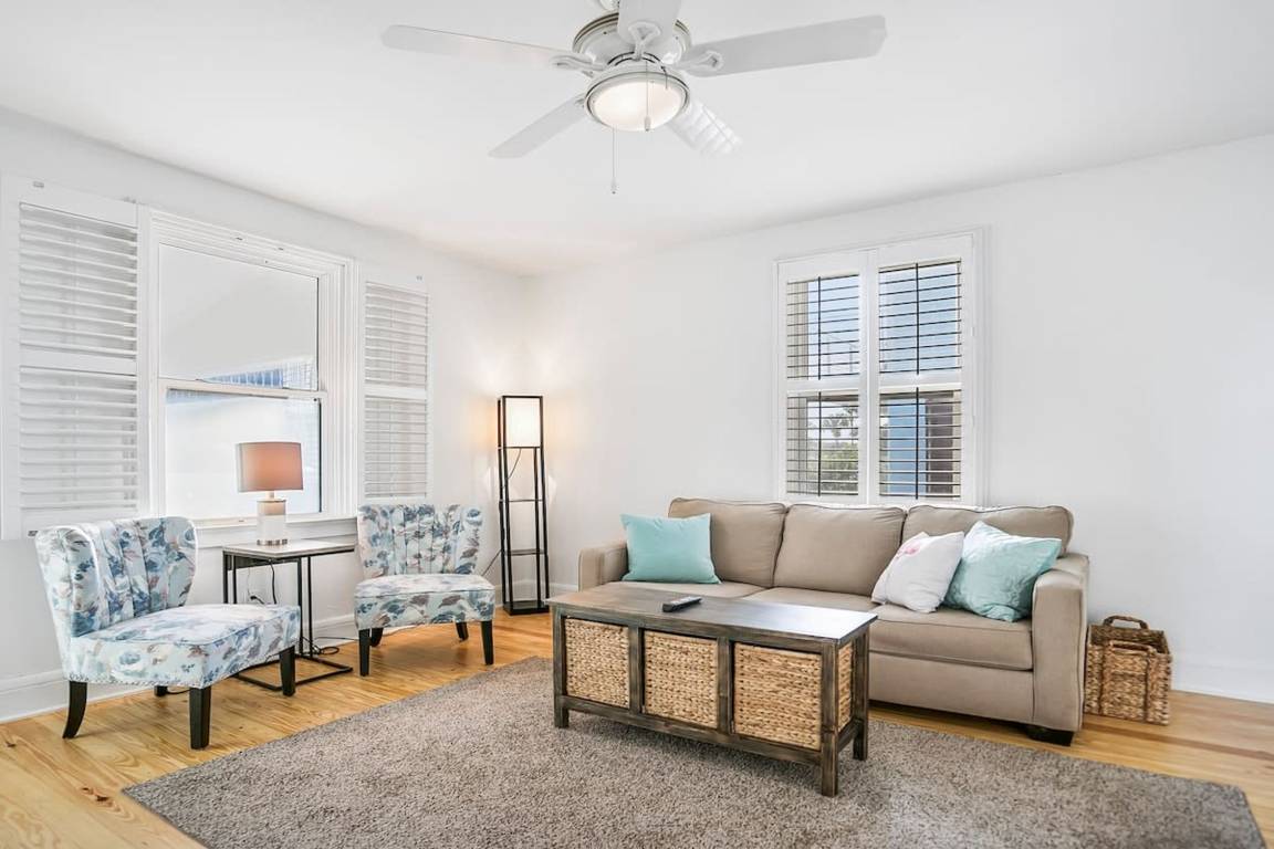 House ∙ 2 Bedrooms ∙ 6 Guests - St Augustine Beach, St. Augustine