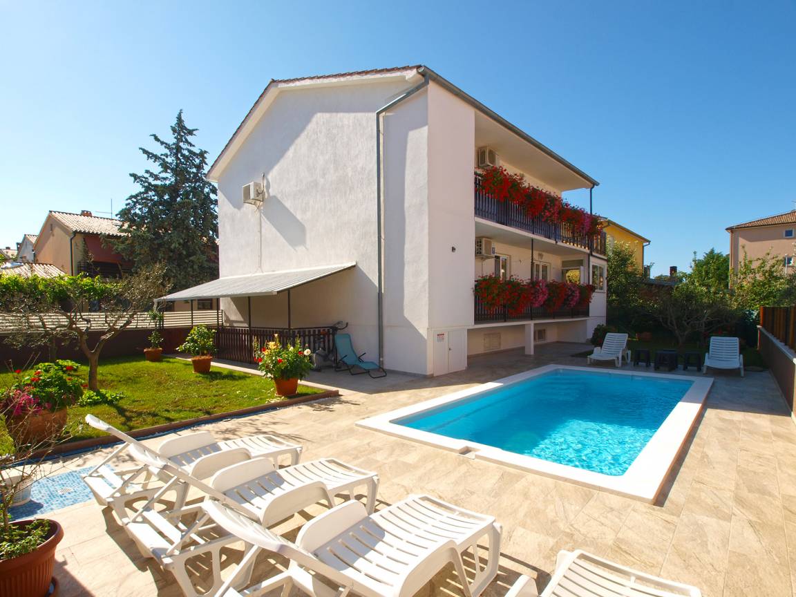 55 M² Apartamento ∙ 2 Habitaciones ∙ 5 Huéspedes - Pula