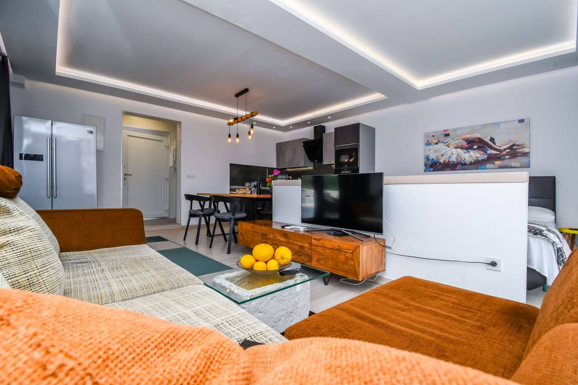 160 M² Maison De Vacances ∙ 5 Chambres ∙ 9 Personnes - Maslinica