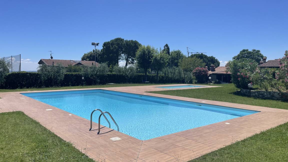 110 M² Chalet ∙ 3 Schlafzimmer ∙ 6 Gäste - Gardasee