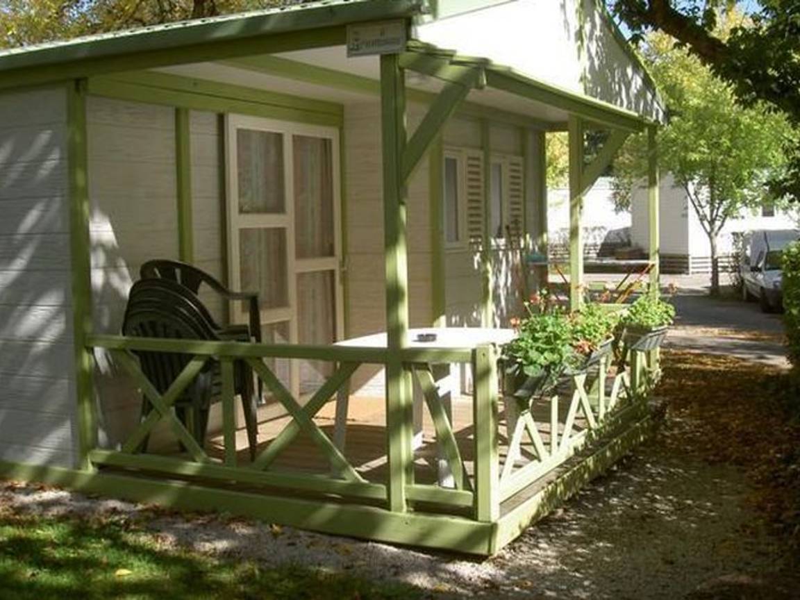 23 M² Mökki ∙ 2 Makuuhuonetta ∙ 5 Vierasta - Lons-le-Saunier