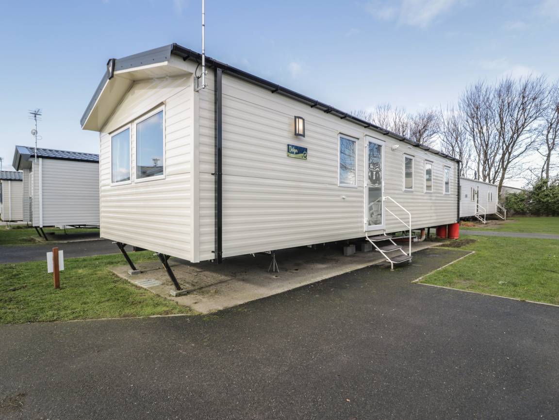 Cottage ∙ 3 Bedrooms ∙ 8 Guests - Towyn