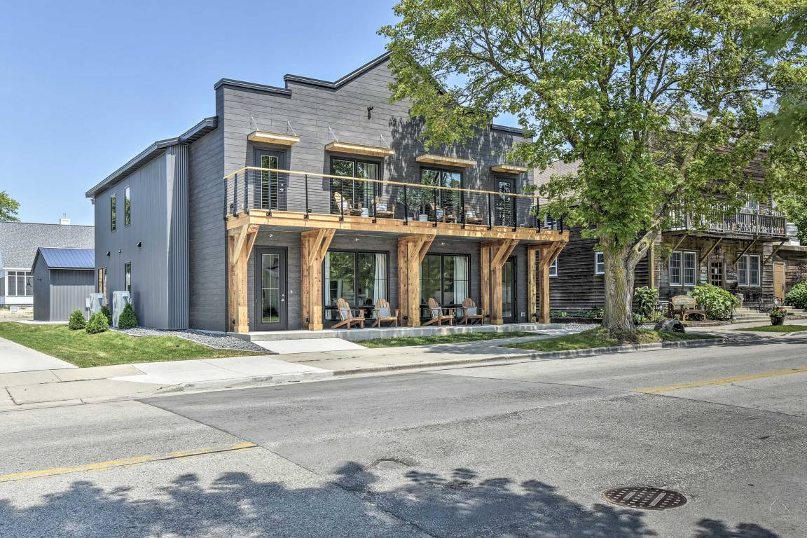 92 M² Apartment ∙ 2 Bedrooms ∙ 7 Guests - Herman, WI