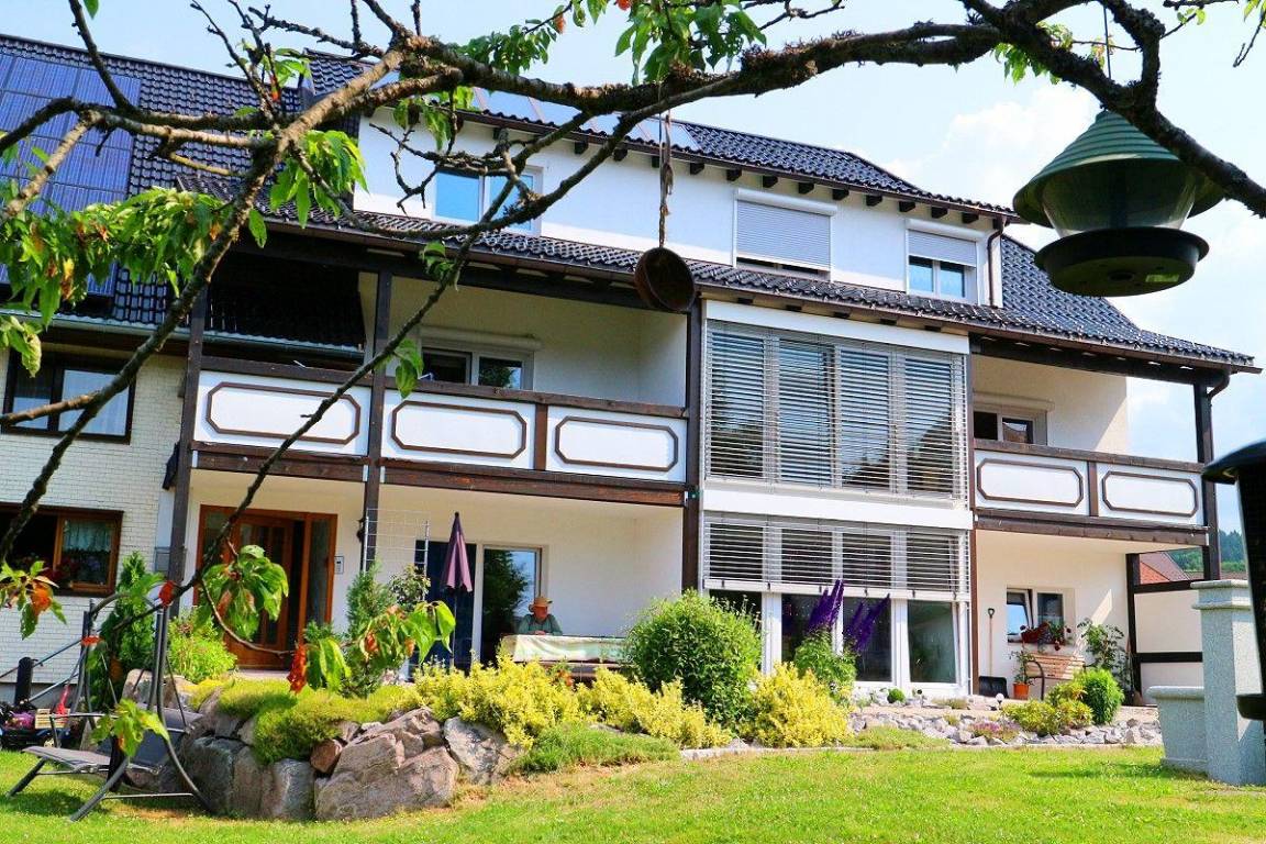 84 M² Apartment ∙ 1 Bedroom ∙ 3 Guests - Häusern