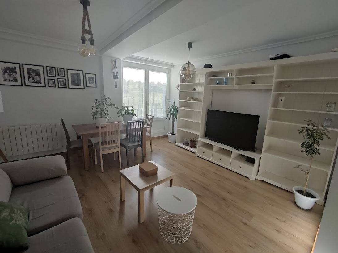 Apartment ∙ 2 Bedrooms ∙ 5 Guests - Burgos