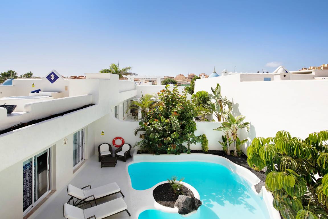 150 M² Villa ∙ 3 Habitaciones ∙ 6 Huéspedes - Corralejo