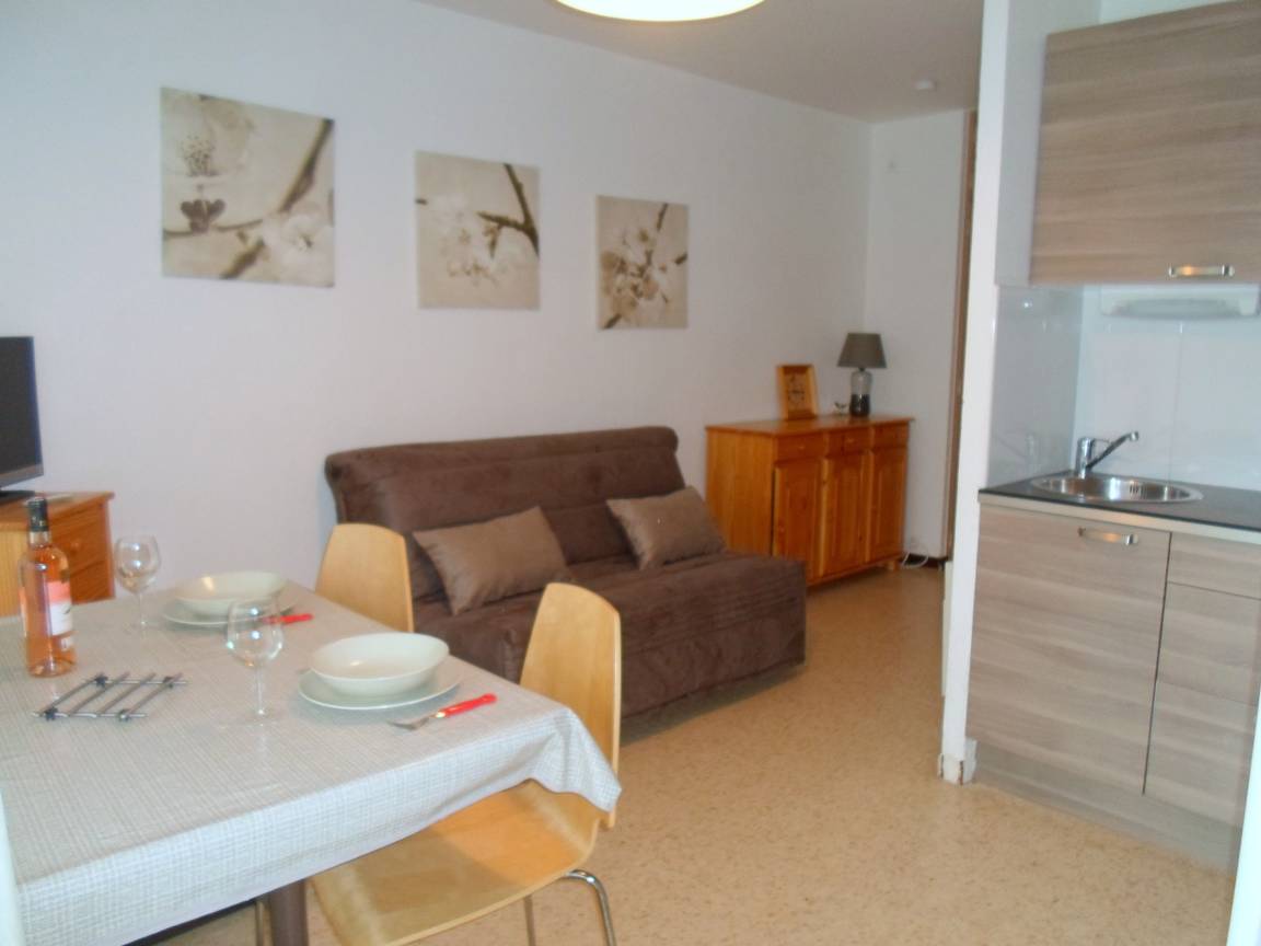 22 M² Studio ∙ 1 Slaapkamer ∙ 3 Gasten - Balaruc-les-Bains