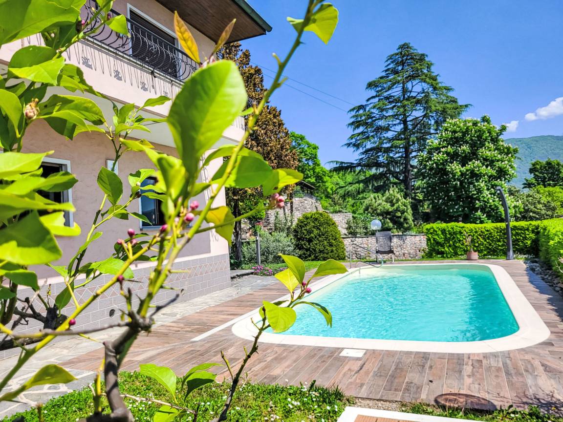 Ferienwohnung ∙ 1 Schlafzimmer ∙ 4 Gäste - Mendrisio