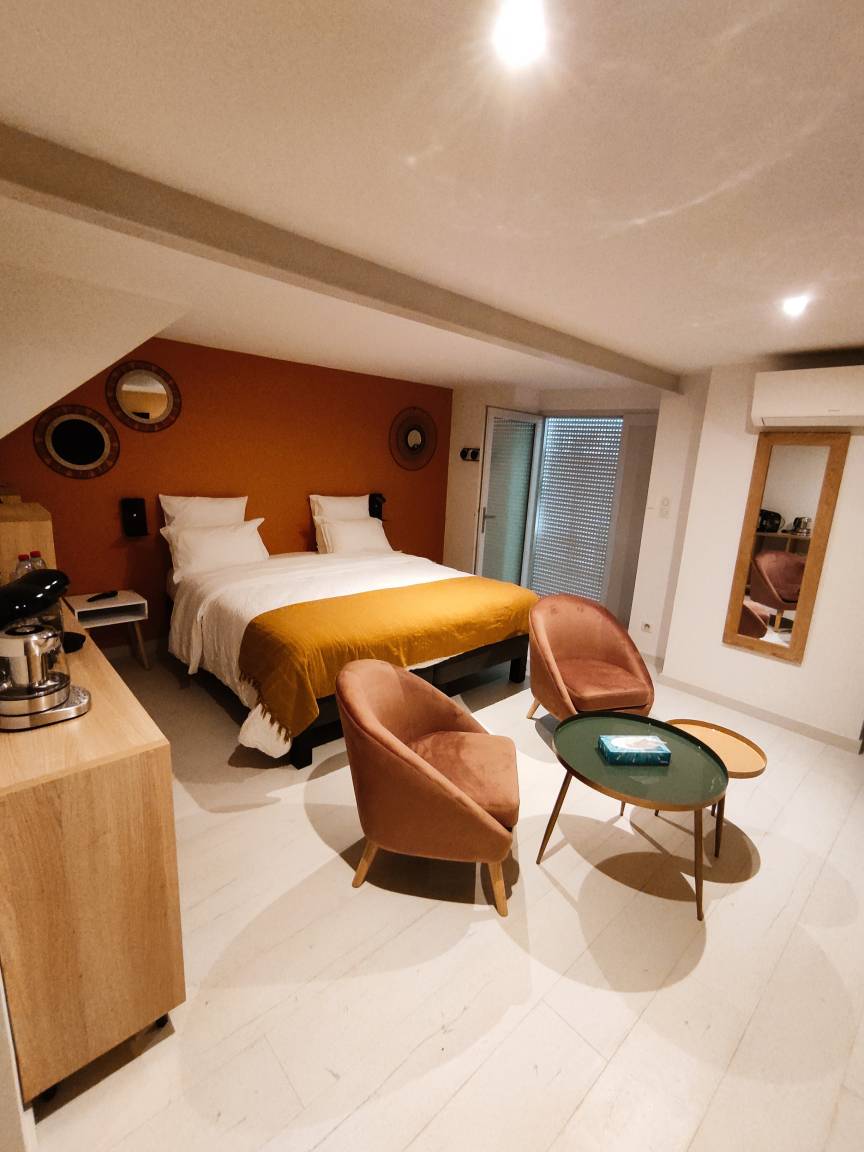 35 M² Chambre Privée ∙ 1 Chambre ∙ 2 Personnes - Chalon-sur-Saône