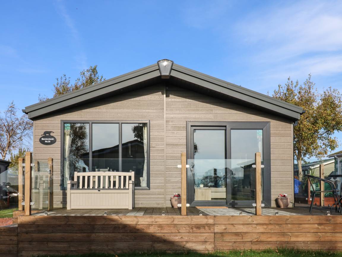 Cottage ∙ 2 Bedrooms ∙ 4 Guests - Carlisle